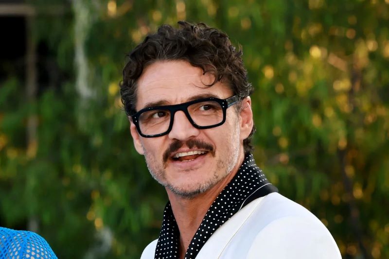 Pedro Pascal Tunes In To Support The Hit New Horror Movie He Dropped Out Of